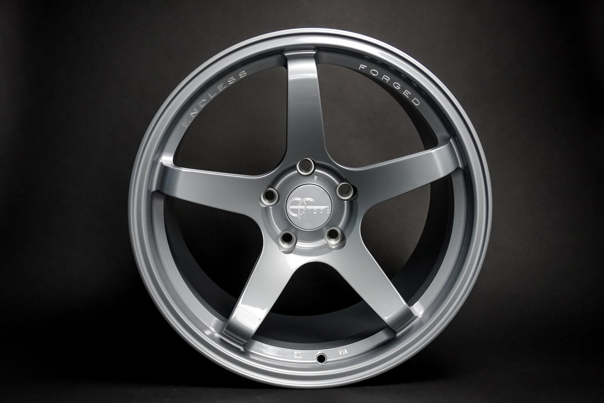 18x9.5" ET22 F01 Forged Wheel – Endless Forged Wheels